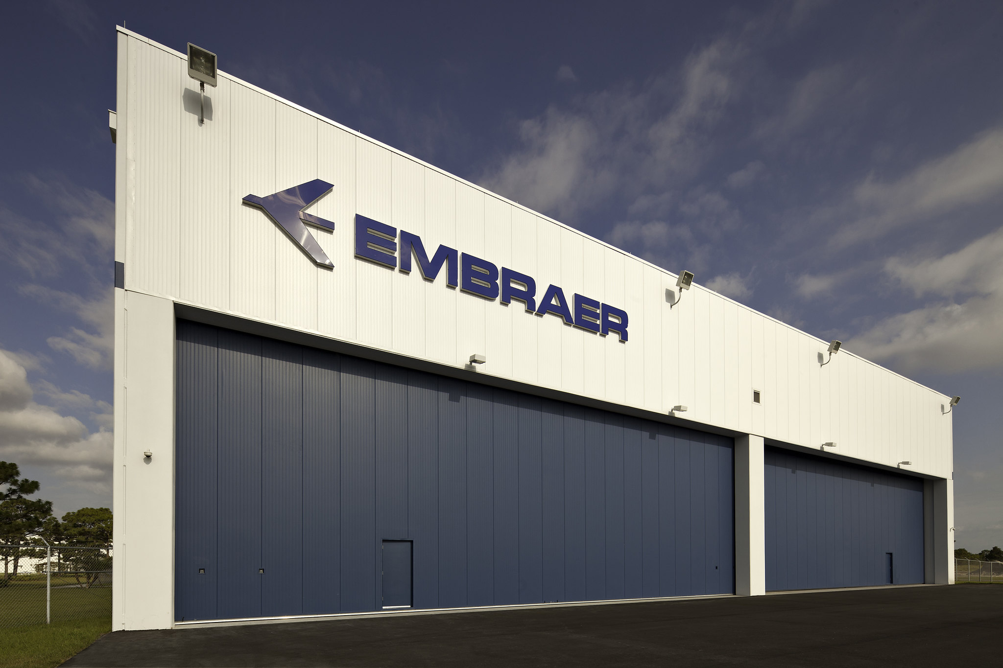 Embraer entregou 33 jatos no terceiro trimestre de 2022